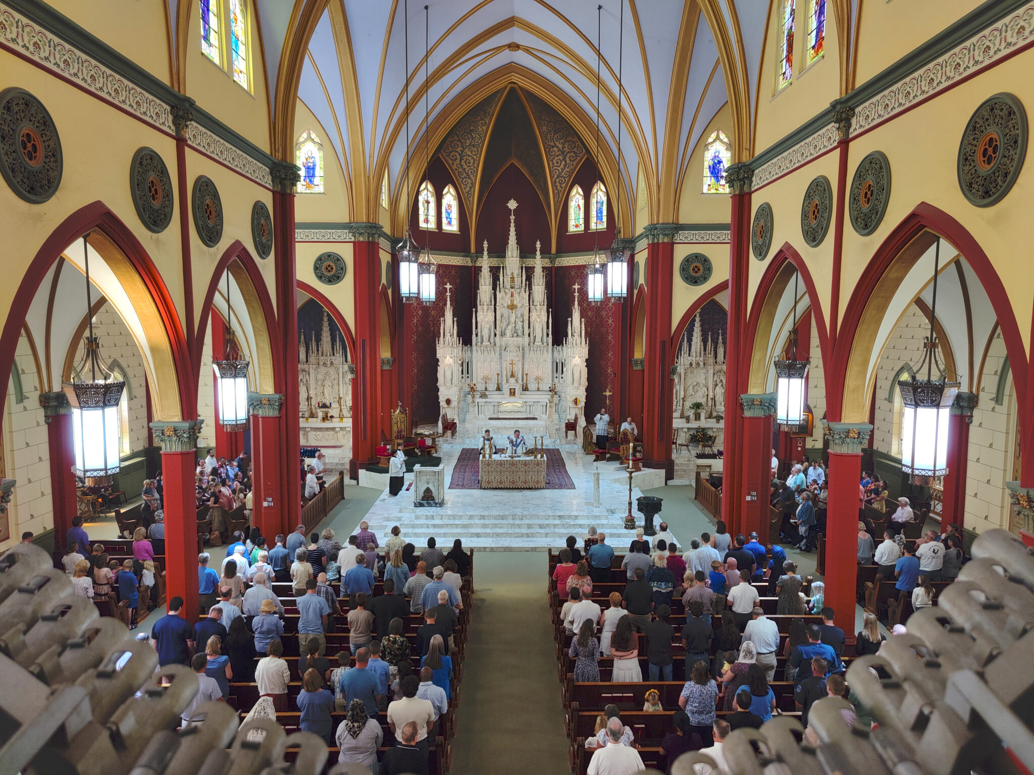 HFC – Encountering Christ, Living the Faith, Serving those in Need